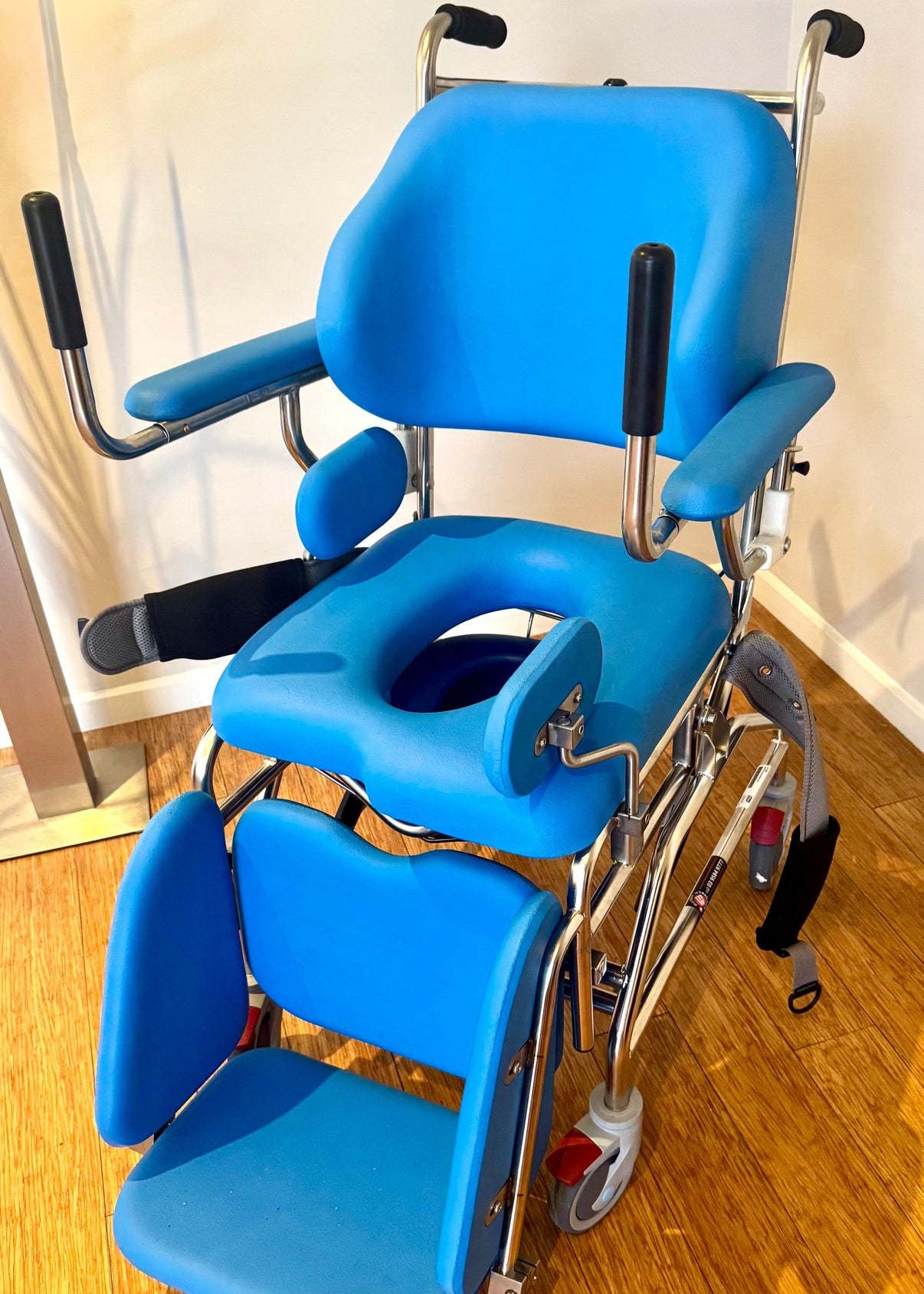 Customised K Care Tilt-in-Space Shower Commode – Motion Wheelchairs